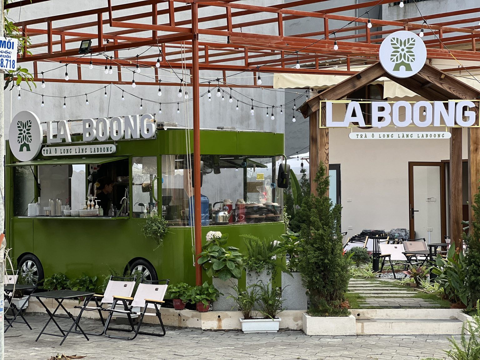 Trà ô long làng La Boong