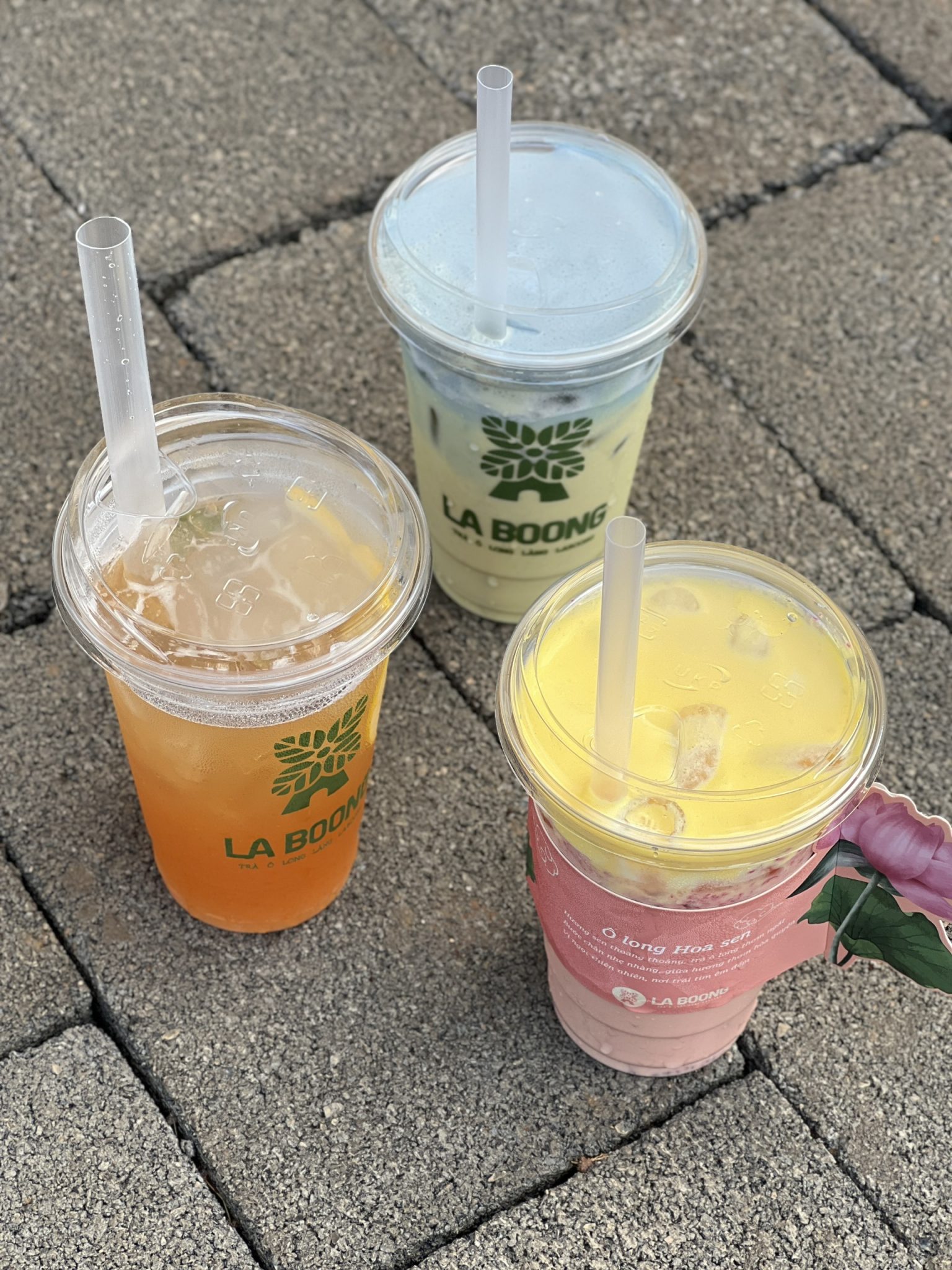 Trà ô long làng La Boong