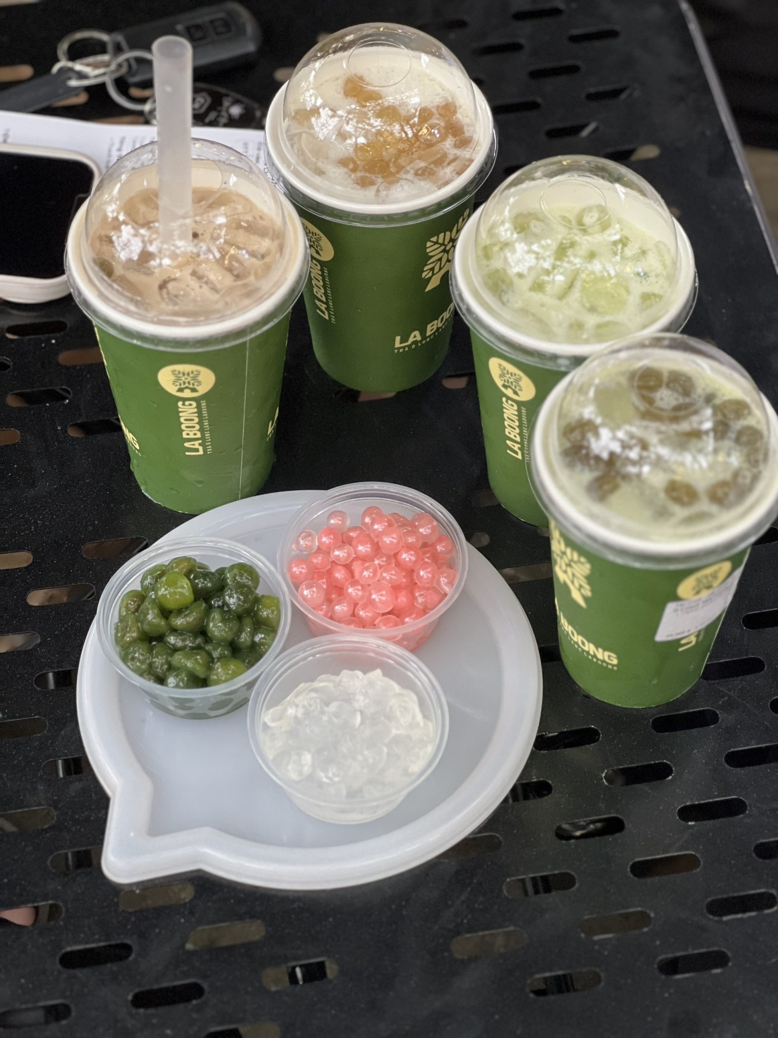 Trà ô long làng La Boong